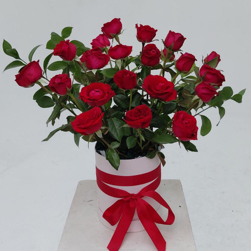 Red Rose Bouquet Valentines Day – Whispering Flower